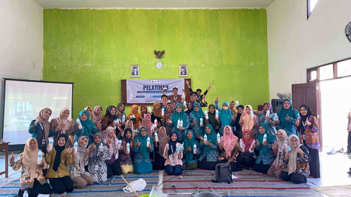 Foto Artikel : Lestarikan Lingkungan, Mahasiswa KKN UIN Walisongo ... Foto Artikel : Lestarikan Lingkungan, Mahasiswa KKN UIN Walisongo ...