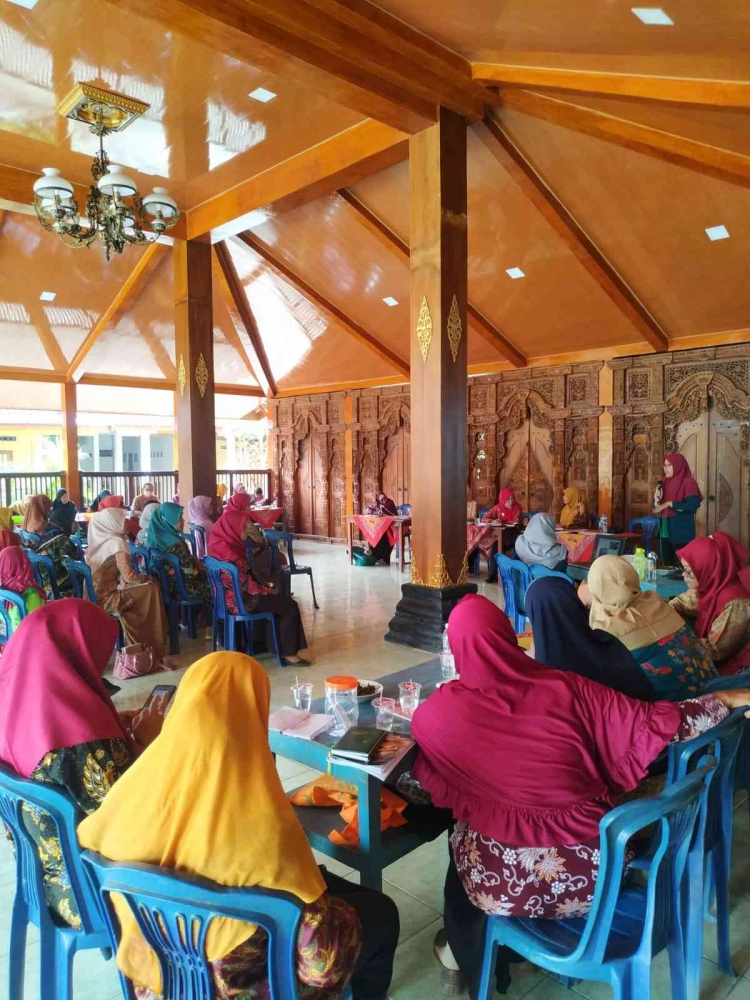 Cegah Pencemaran Lingkungan Mahasiswa Kkn Undip Edukasi Pengelolaan