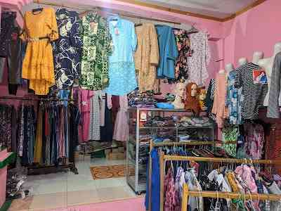 93+ Gambar Desain Toko Baju Di Ruko , Mau Coba? - seputargambar.com