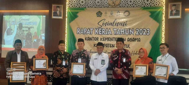 Jumlah Views Terbanyak Kanal Youtube Mtsn 6 Bantul Dapat Apresiasi