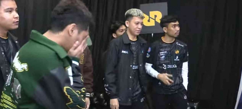 Hasil MPL S12: RRQ vs Onic, Resep Kalahkan Onic Ditemukan! Halaman 1 ... Hasil MPL S12: RRQ vs Onic, Resep Kalahkan Onic Ditemukan! Halaman 1 ...