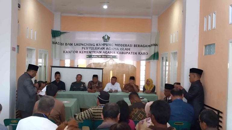 Danramil 03 Berastagi Dan Lurah Gundaling I Hadiri Launching Kampung