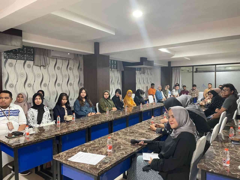 Program Magang MBKM: Pengalaman dan Refleksi Mahasiswa Fakultas Hukum ... Program Magang MBKM: Pengalaman dan Refleksi Mahasiswa Fakultas Hukum ...
